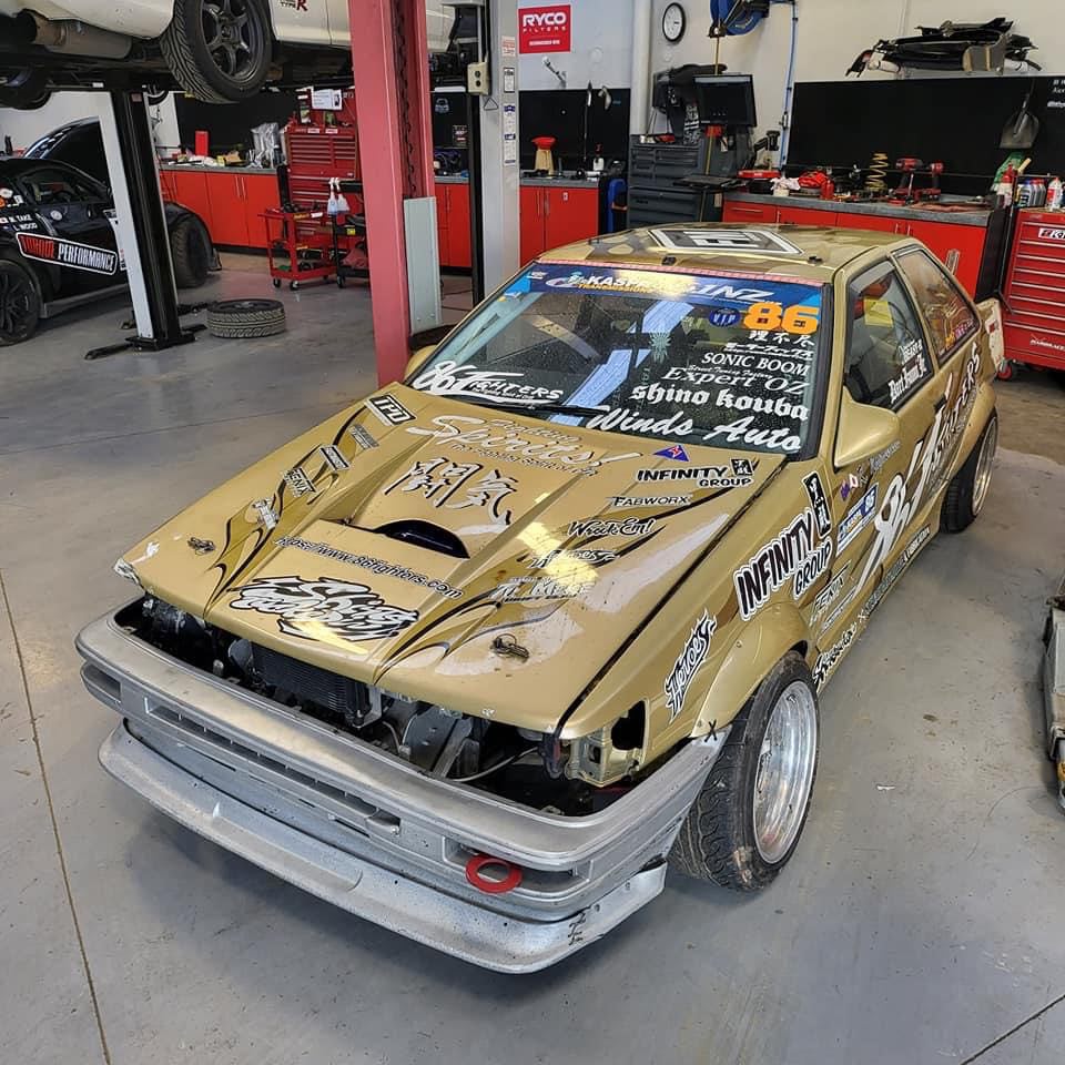 86FIGHTERS NEW LOGO WINDOW BANNER - Medium size – 86 Fighters